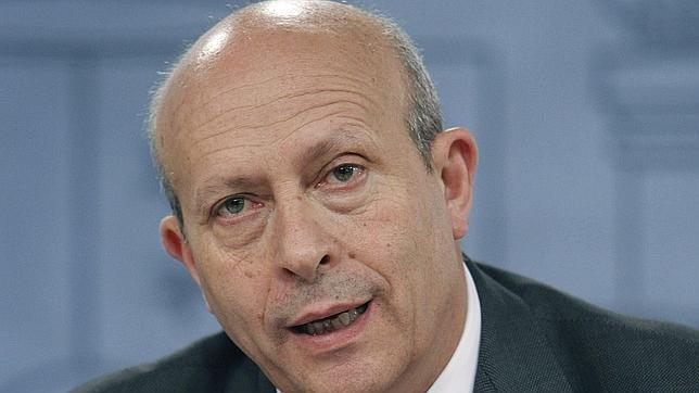 Wert acusa al PSOE de «inmovilismo radical» por pedir retirar la LOMCE ...