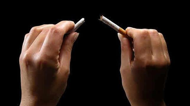 Las terribles secuelas del tabaco en el bebé fumador pasivo