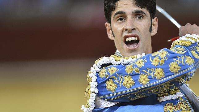 Alejandro Talavante, a hombros en Cáceres