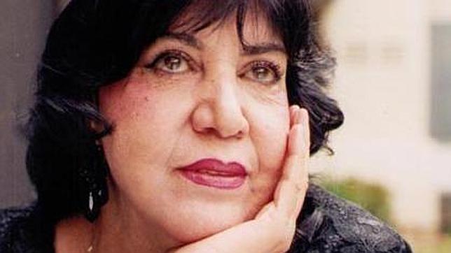 Muere la poetisa Simin Behbahaní, conocida como la «Leona de Irán»