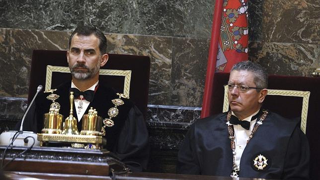 Los Reyes viajan a la ONU días antes de decidirse si España entra en el ...