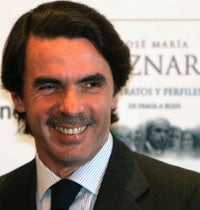 Aznar se muestra «orgulloso» de la cumbre de las Azores y dice que la ...