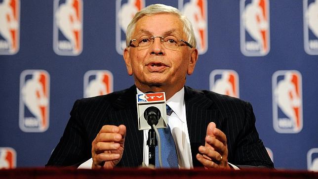 Stern: «Simplemente nos mantenemos en la mesa de negociaciones»