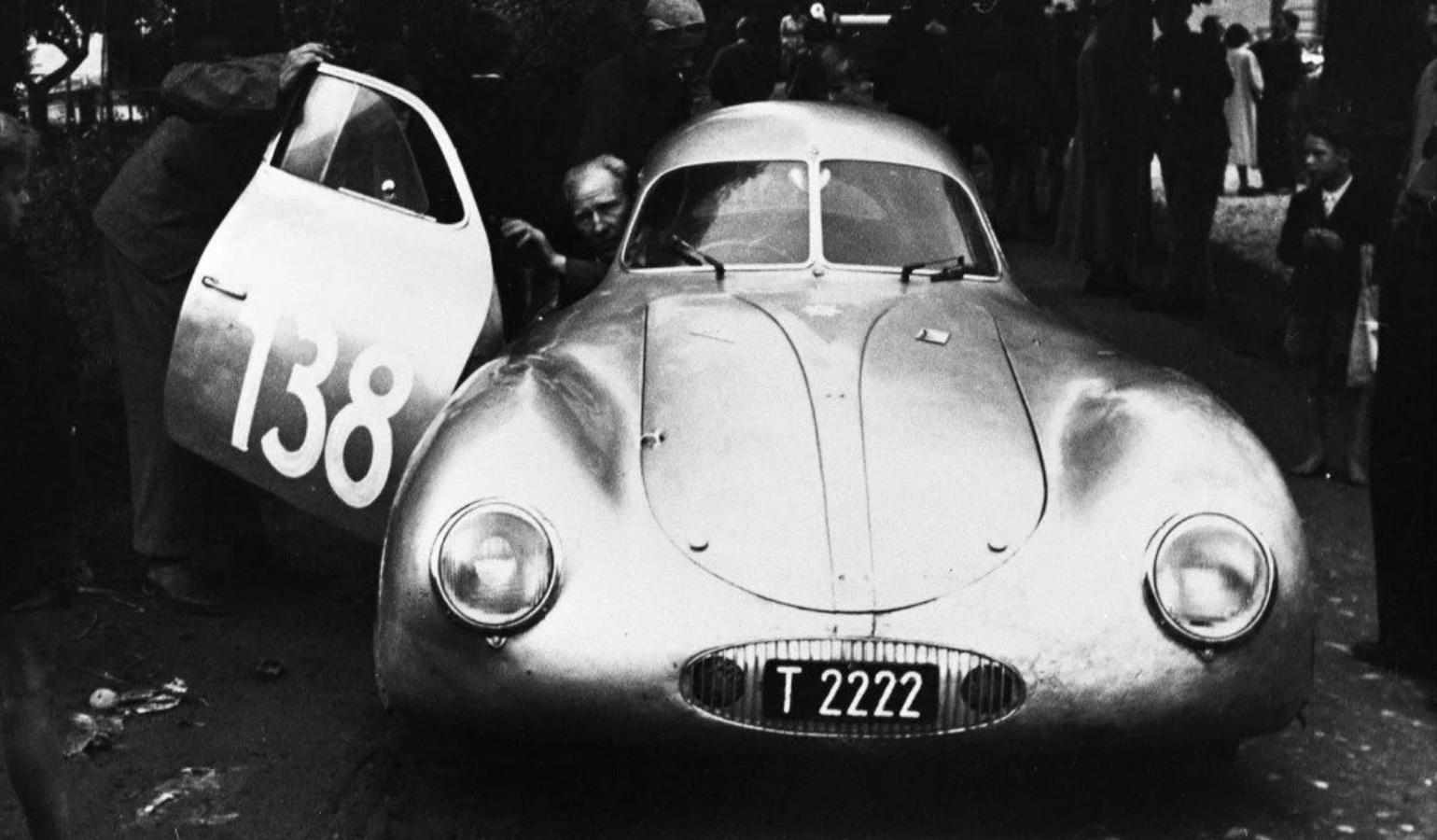 El primer Porsche de la historia sale a la venta