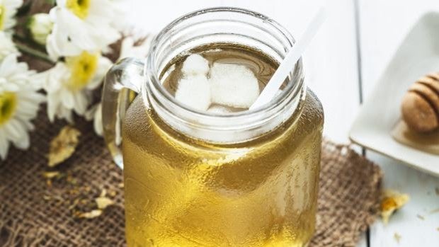 Así puedes preparar infusiones frías para combatir el calor