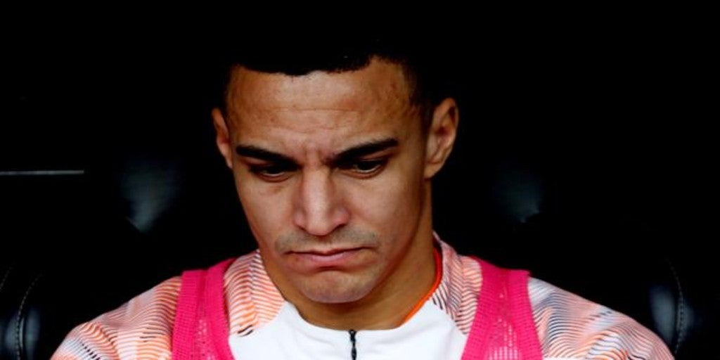 Rodrigo no se entrena en espera del Barça