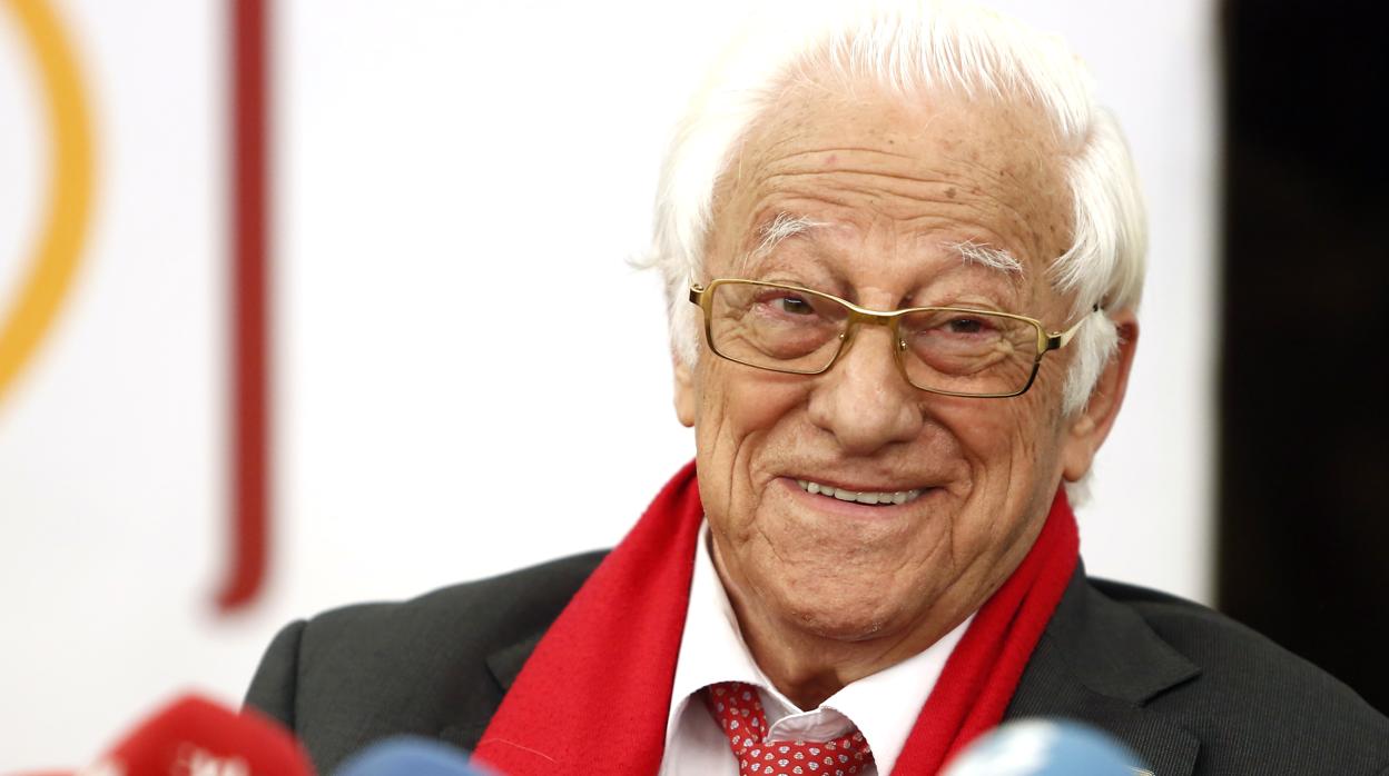 El padre Ángel: «Nunca en la historia hubo tanta solidaridad como ahora»