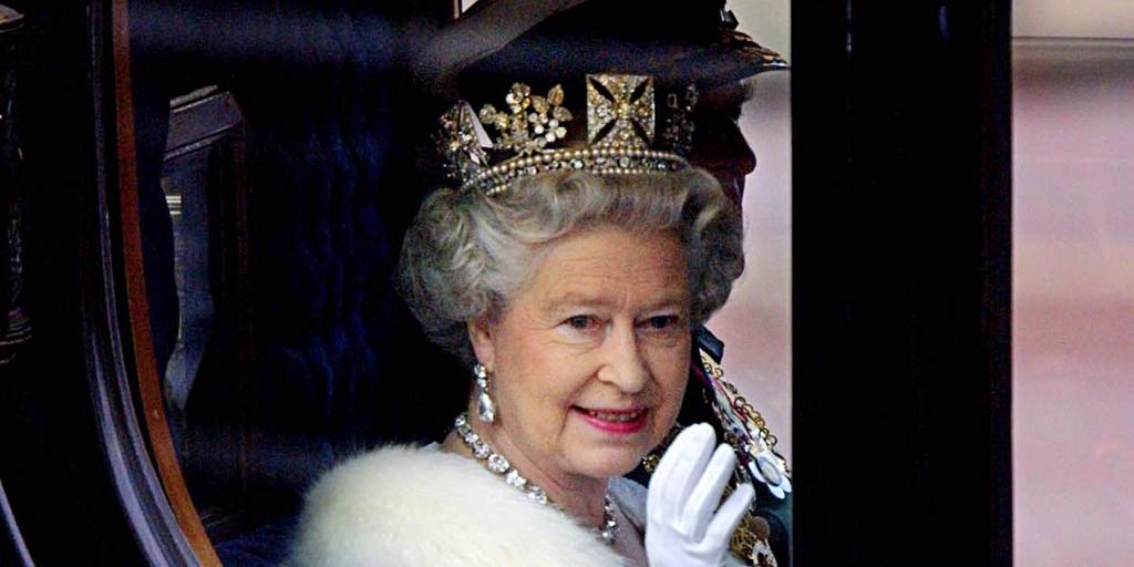 La Reina Isabel II, la última en sumarse a la lucha contra las pieles