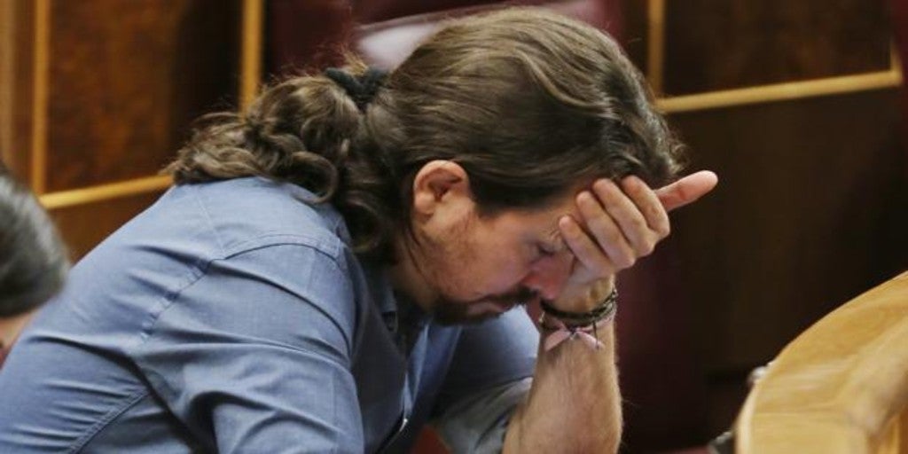 Pablo Iglesias se despide de la coleta y su cambio de look se hace viral