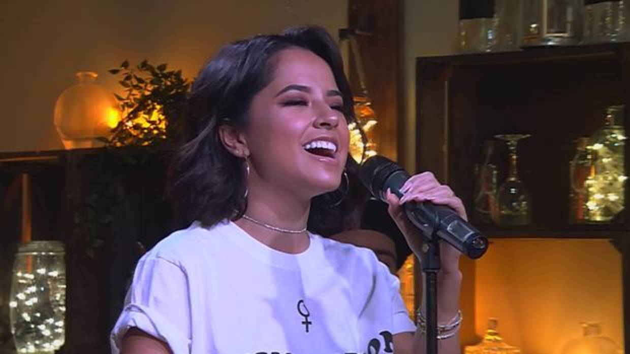 First Dates: Los consejos amorosos de Becky G a dos comensales de ...