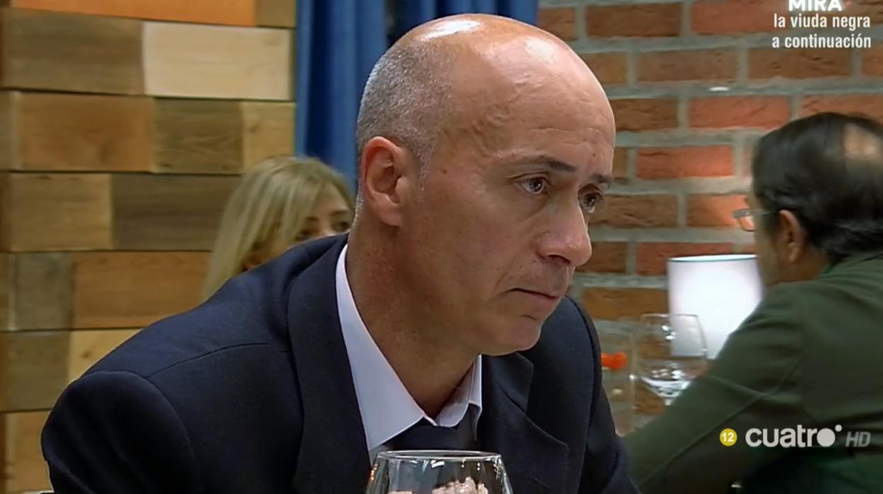 First Dates: Un independentista, a su cita en «First Dates»: «Voy a por ...