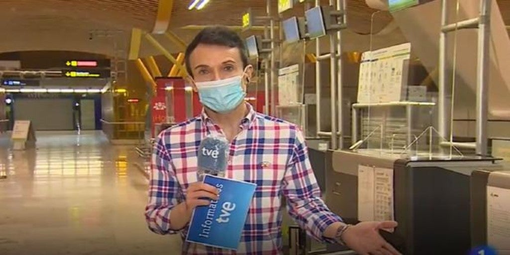 La incómoda imitación de un reportero de TVE de Papuchi en directo ...