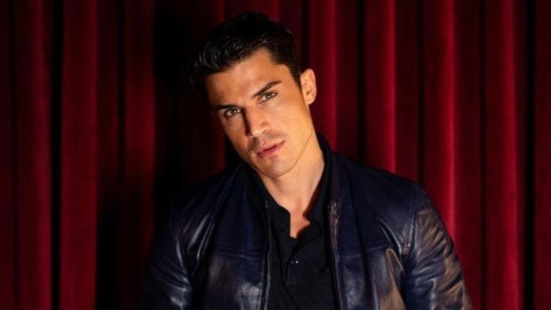 Álex González: así viste el nuevo 'dandy' español